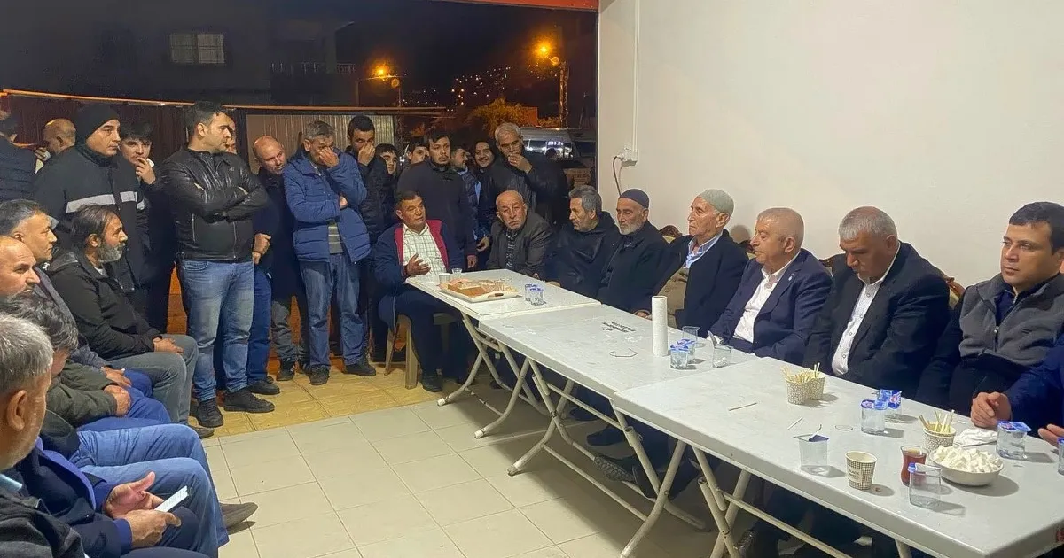 NAZMİ CEYLAN; 'BELDELERİMİZİN İMARI YOK!' - Flash Gazetesi